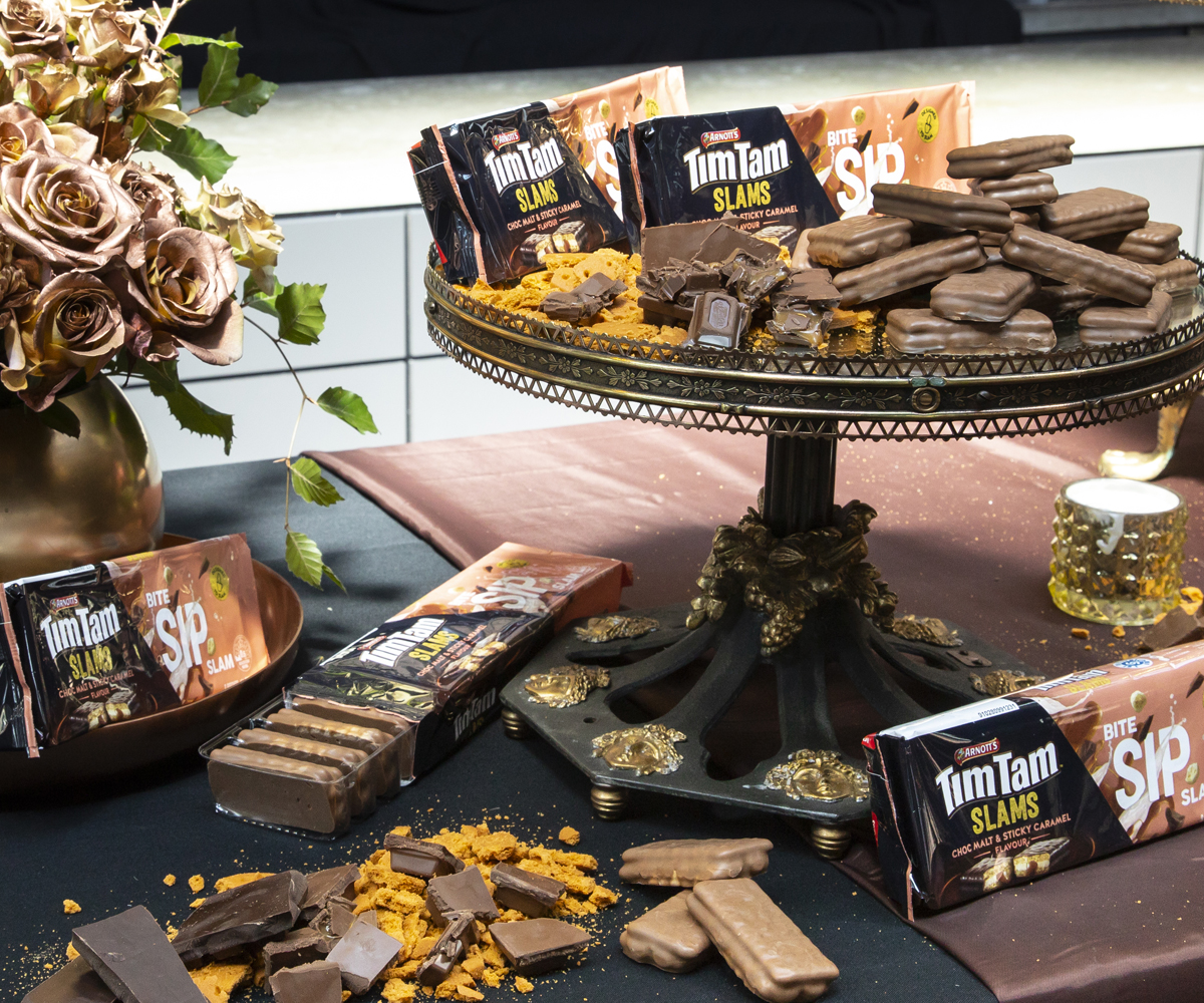 This is officially the best way to do a Tim Tam Slam