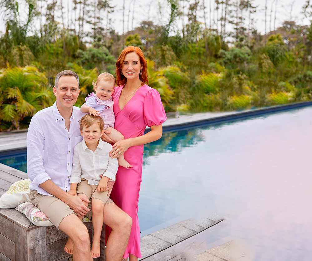 Samantha Hayes' secret struggle