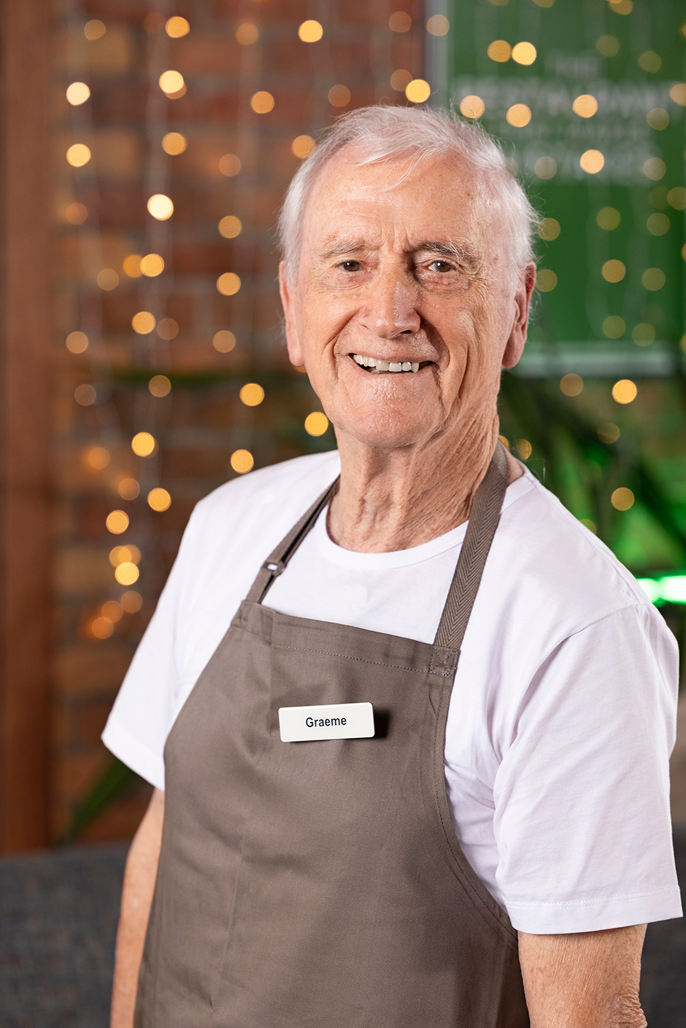 Meet the volunteers starring in The Restaurant That Makes Mistakes