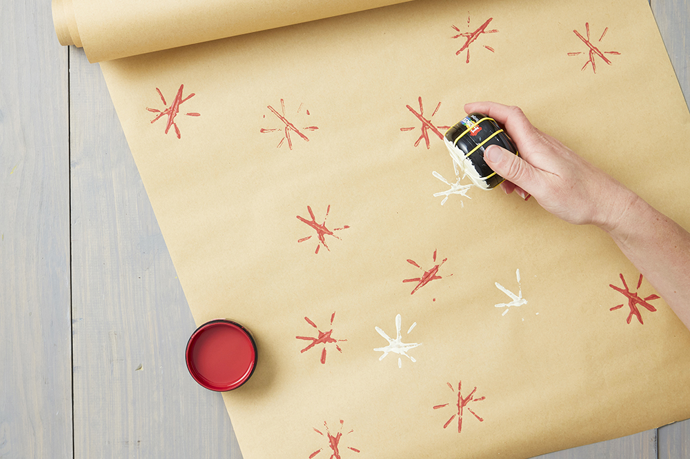 How to create your own Christmas wrapping paper and tags