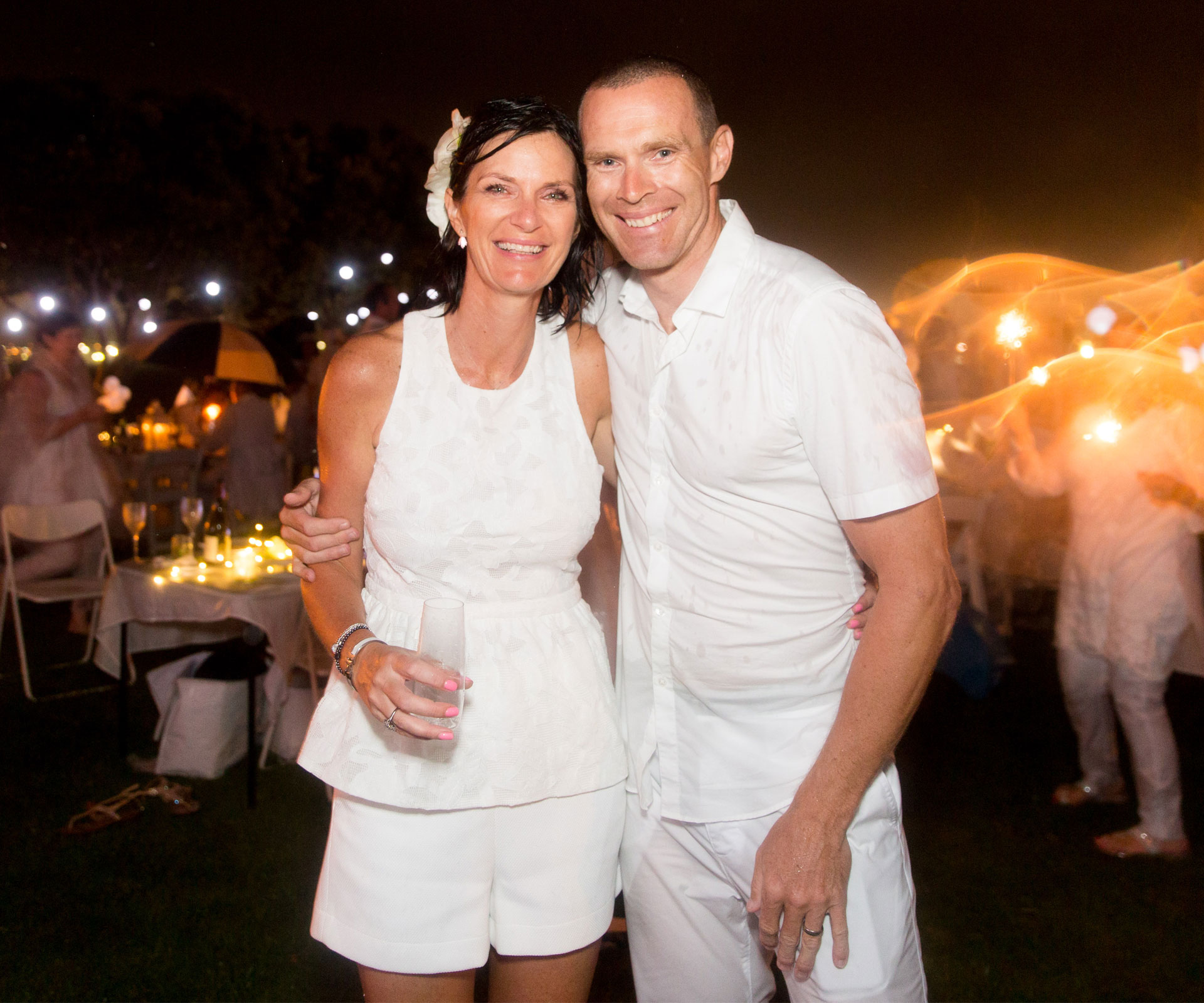 Woman's Day On The Go: Diner en Blanc